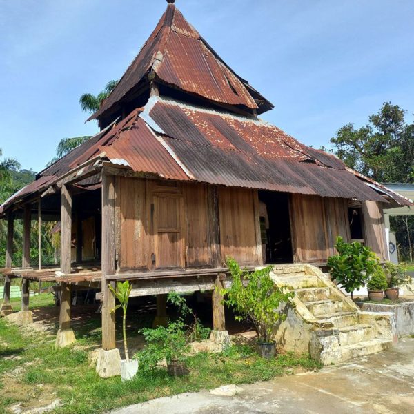Bantuan Dana 40 Buah Masjid Daif - Yayasan Budi Ihsan Malaysia (YBIM)